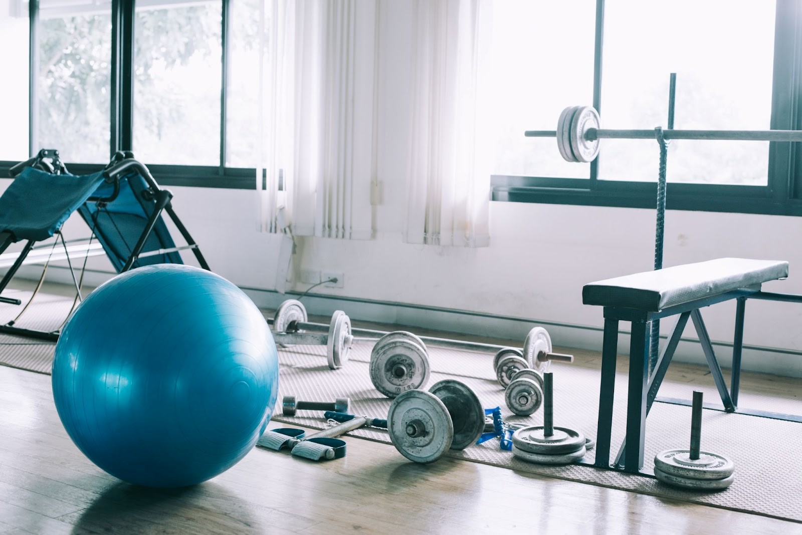 Home Gym Helper: What You'll Need When Setting Up Your Space - The Katy ...
